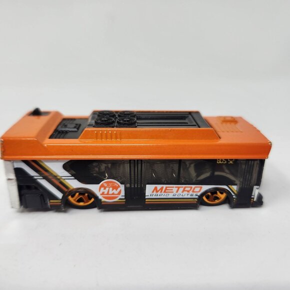 Hot Wheels | Toys | Hot Wheels Metro Rapid Router Diecast Toy Bus ...